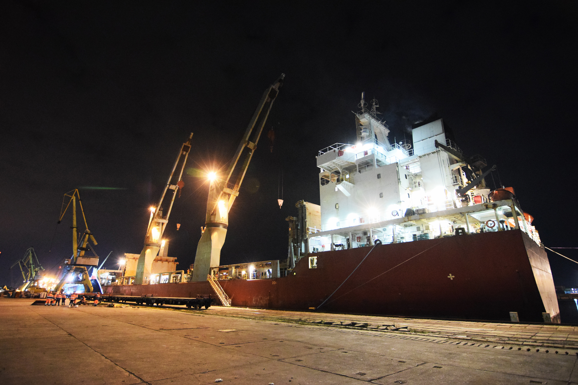 First HIMARS system elements arrived in Romania | Tactica Magazine