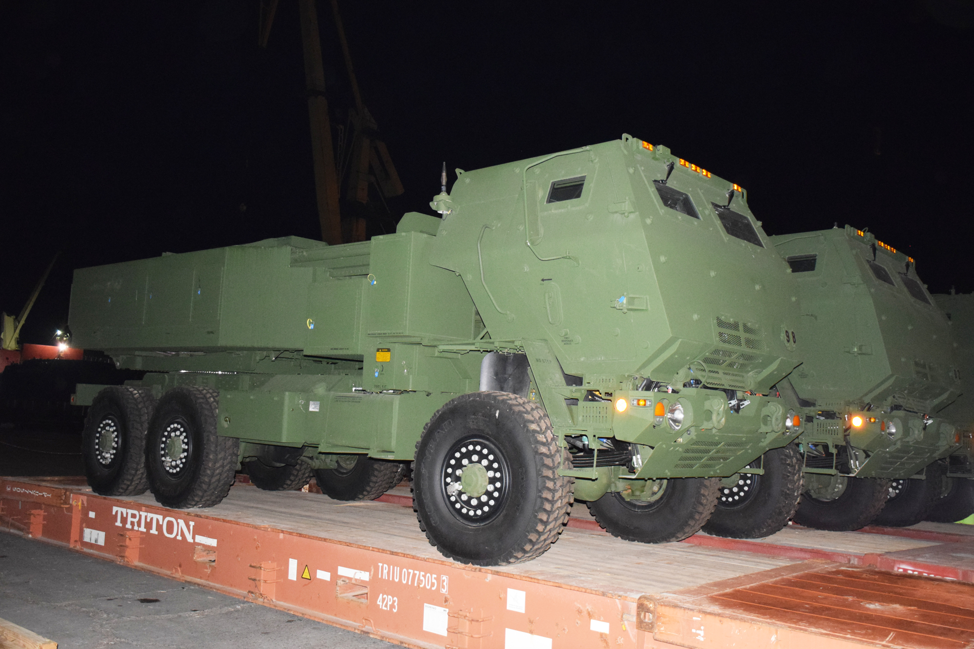 First HIMARS system elements arrived in Romania | Tactica Magazine